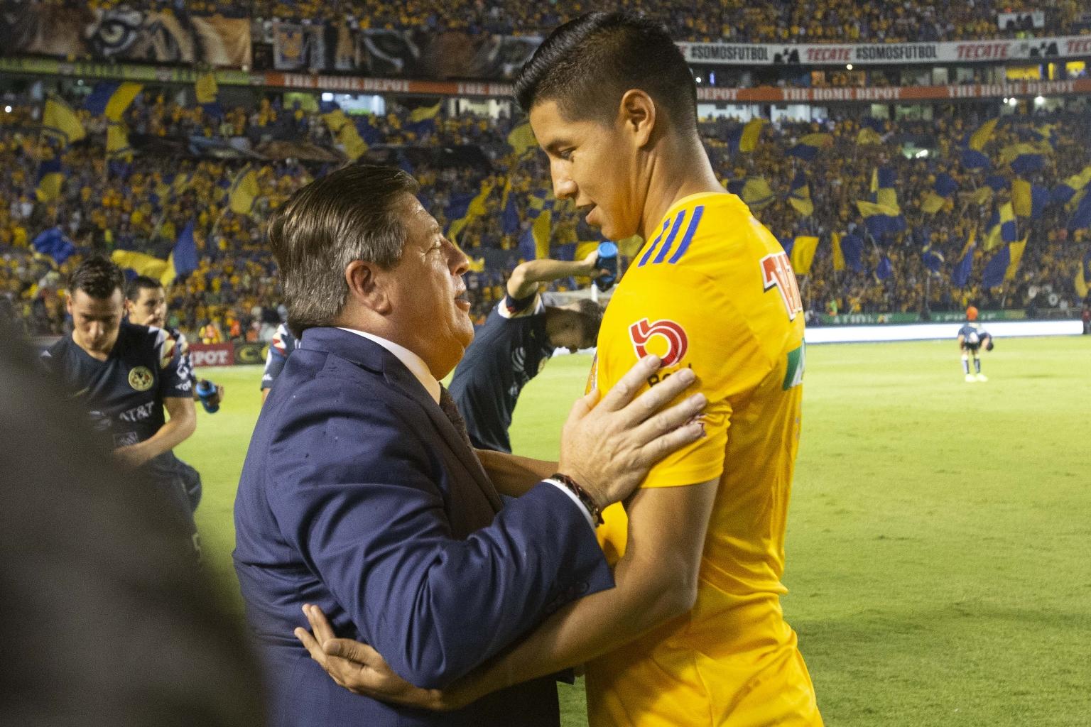 Aplaude debut de Paco Memo