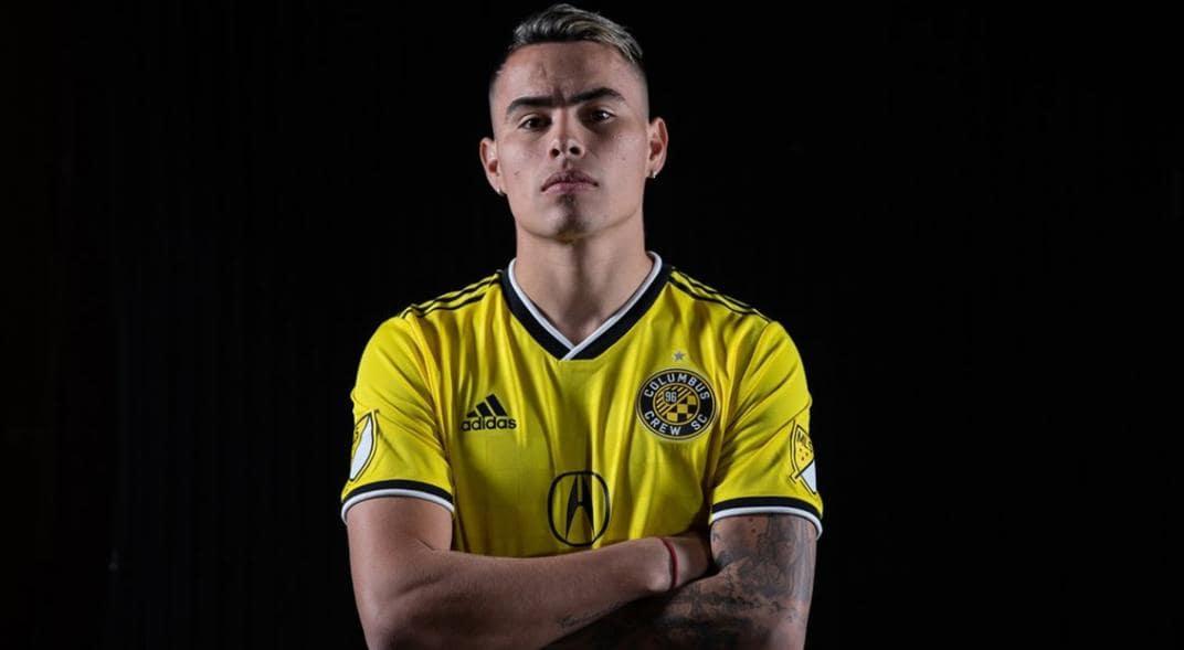 ¡Qué golazo de Zelarayán!