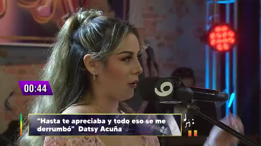 Datsy Acuña se DEFIENDE de los ataques de Laura González