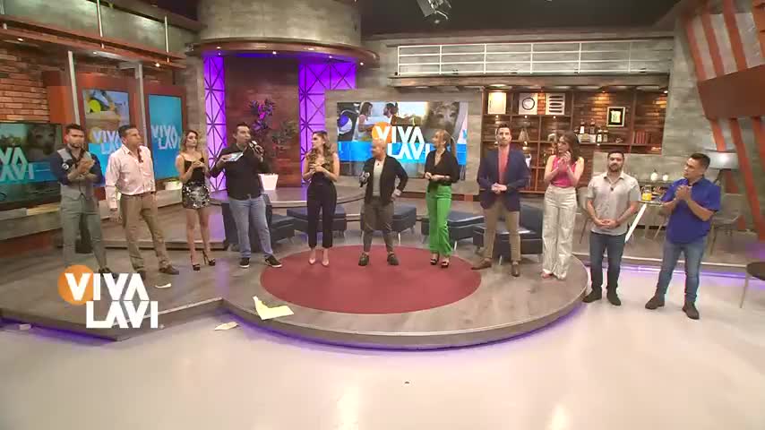 Poncho De Nigris llora al recordar a su hermano Toño